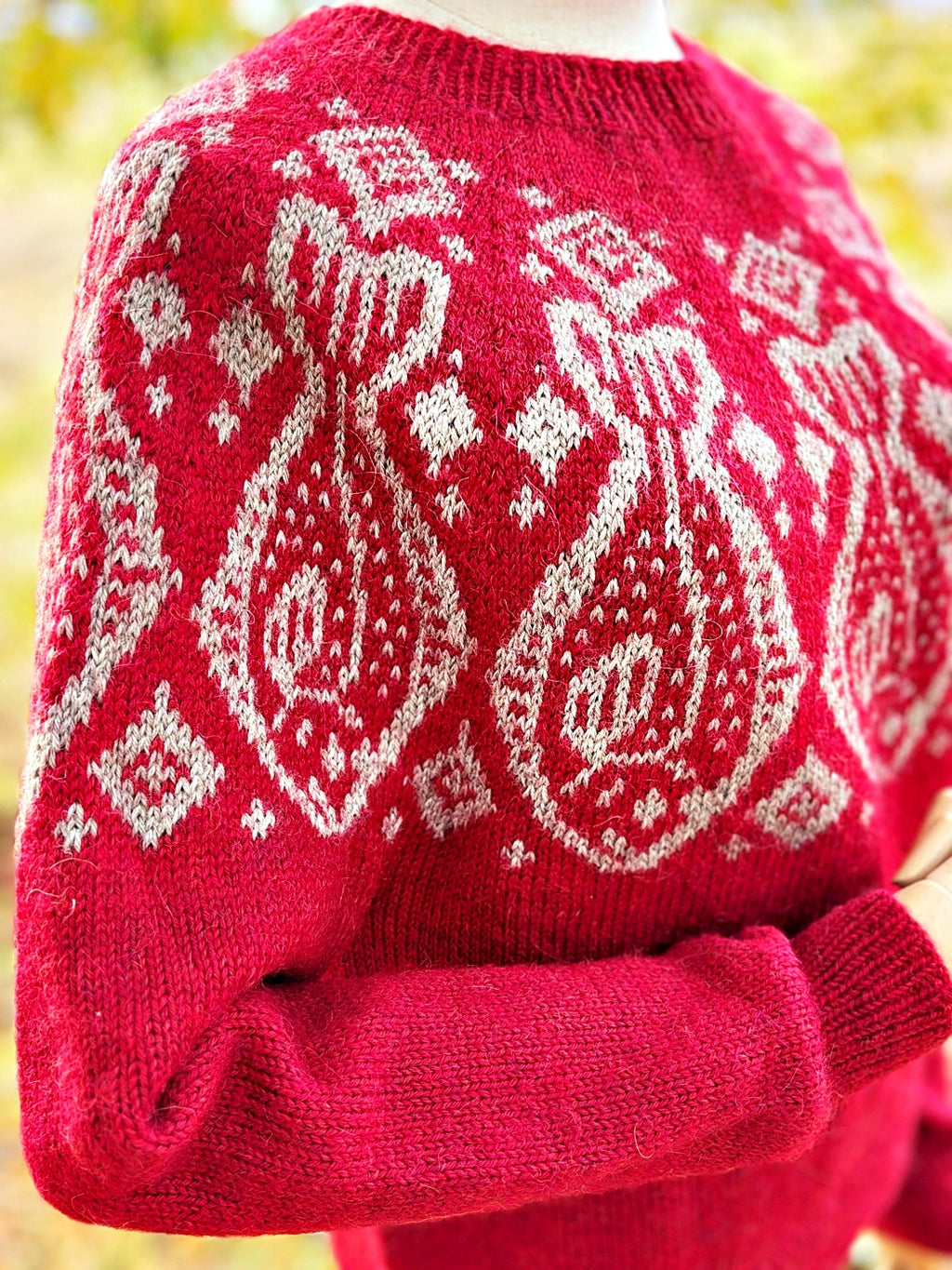 Halibut Sweater | Create your yarn kit – Biscotte Yarns