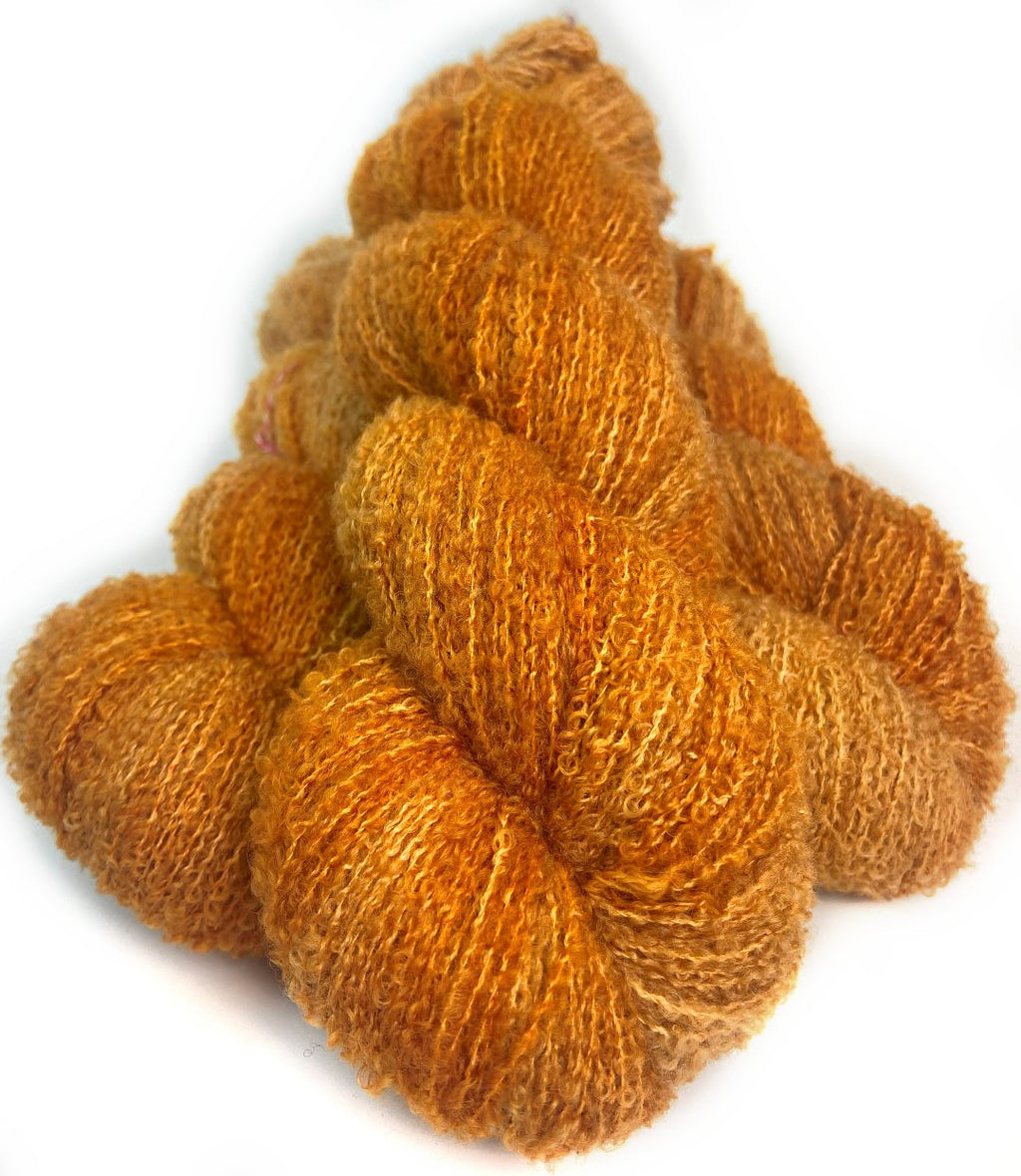 hand-dyed boucle yarn PETITE BOUCLEE GINGERBREAD – Biscotte Yarns