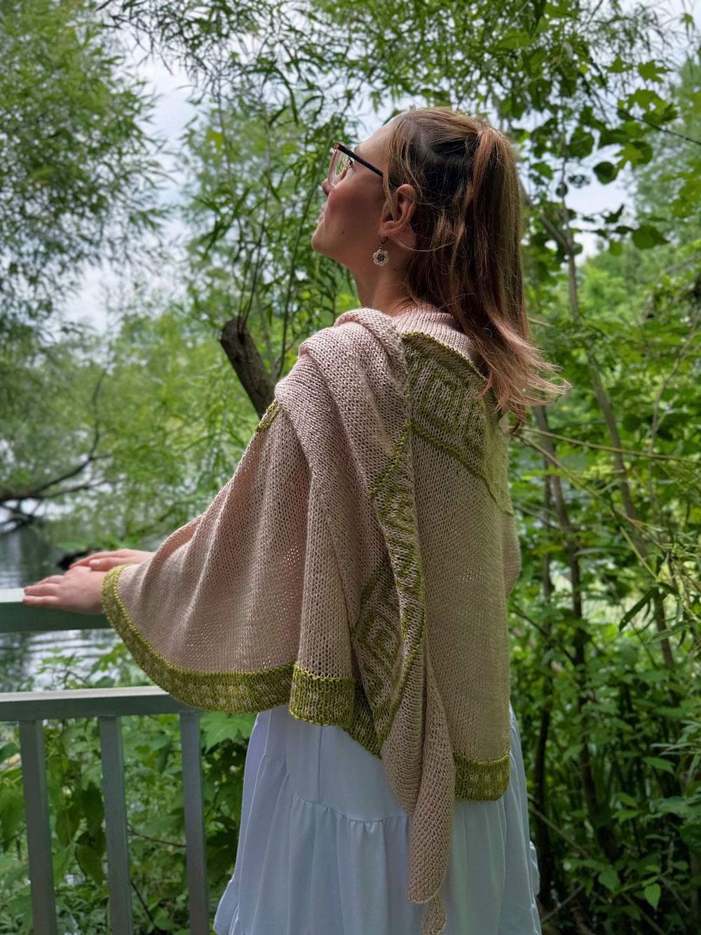 Cléopâtre Free Shawl pattern – Biscotte Yarns