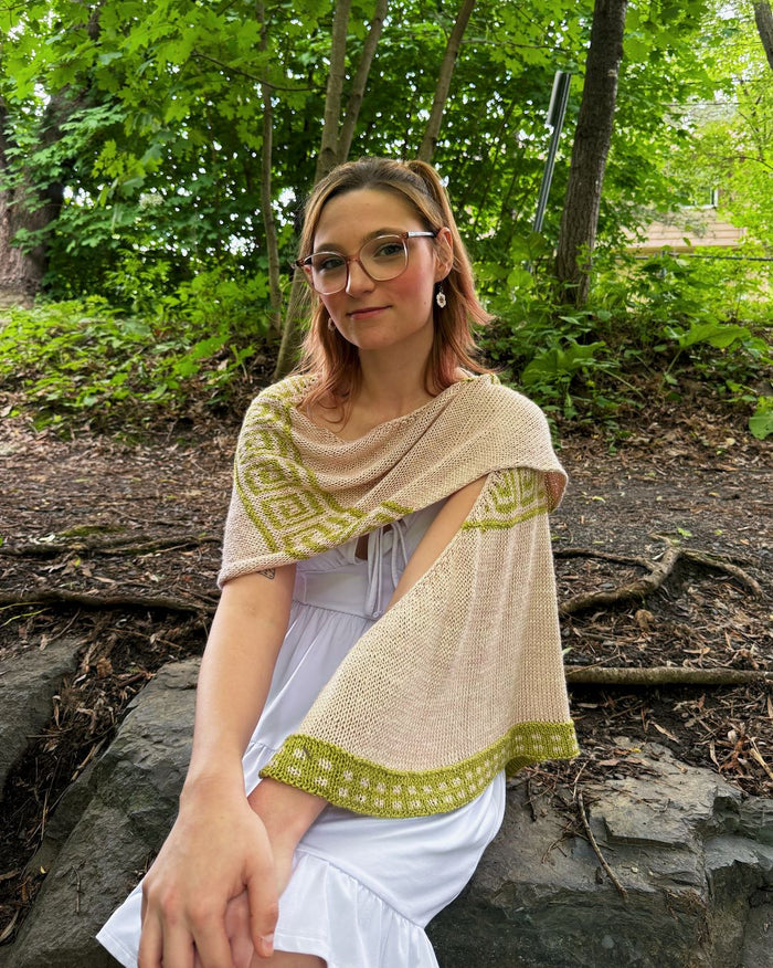 Cléopâtre Free Shawl pattern – Biscotte Yarns