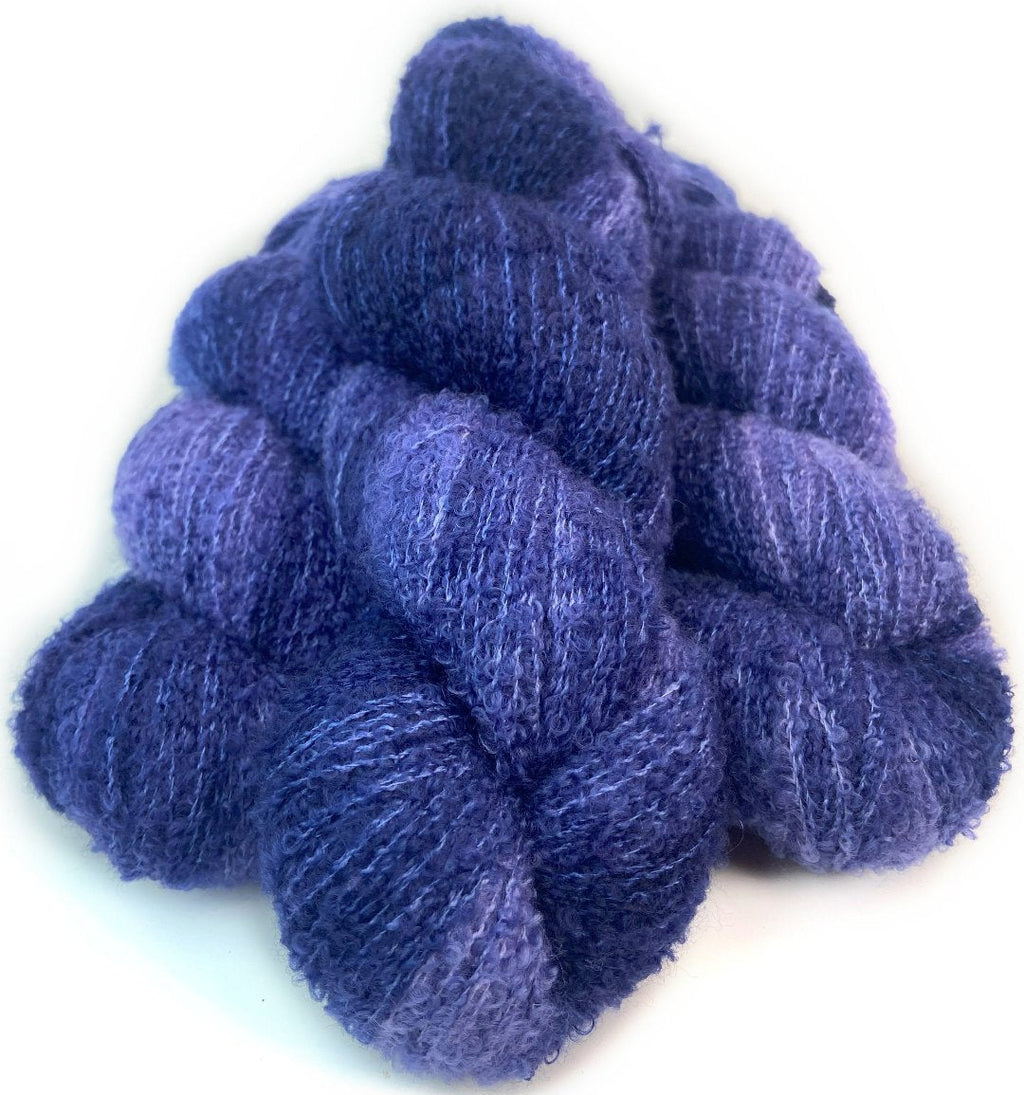 hand-dyed boucle yarn PETITE BOUCLEE MUSIC OF THE NIGHT – Biscotte Yarns