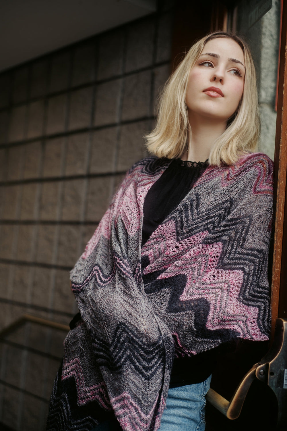 Zigging the Zag Shawl | Free Knitting Pattern and Optional Kits ...